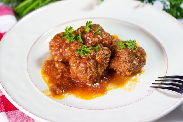 Poached Low-Carb Meatballs Recipe - Gluten Free Homestead
